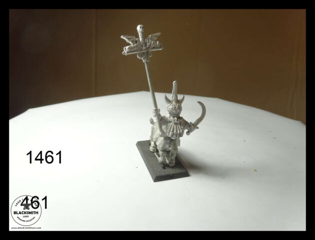 METAL CHAOS DWARF BULL CENTAUR STANDARD BEARER - BLACKSMITH LOOT